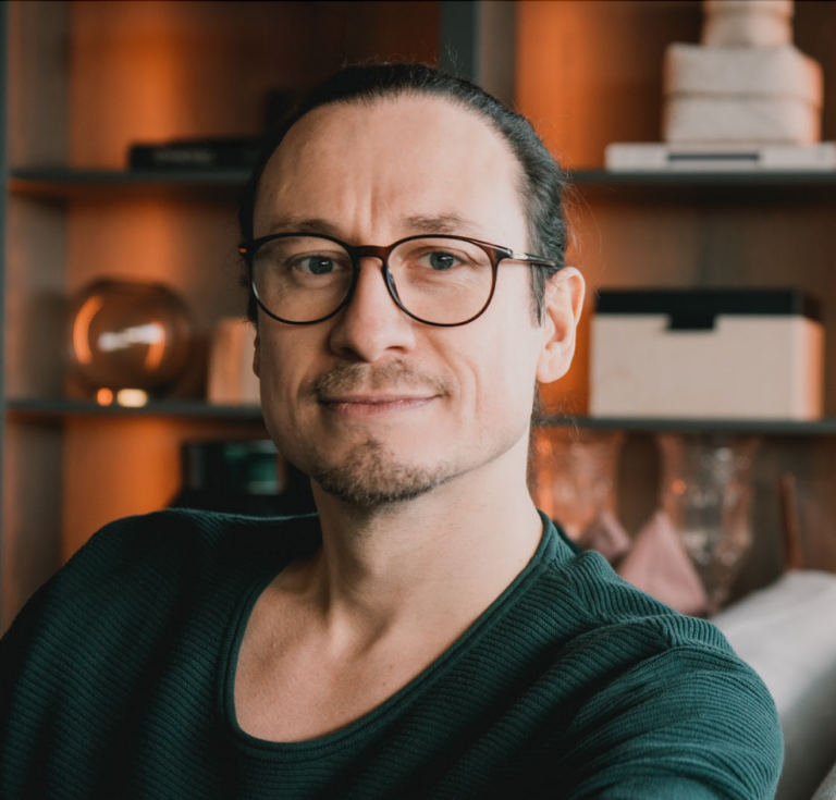 Join Meela – A platform for licensed therapists - Meela Sweden